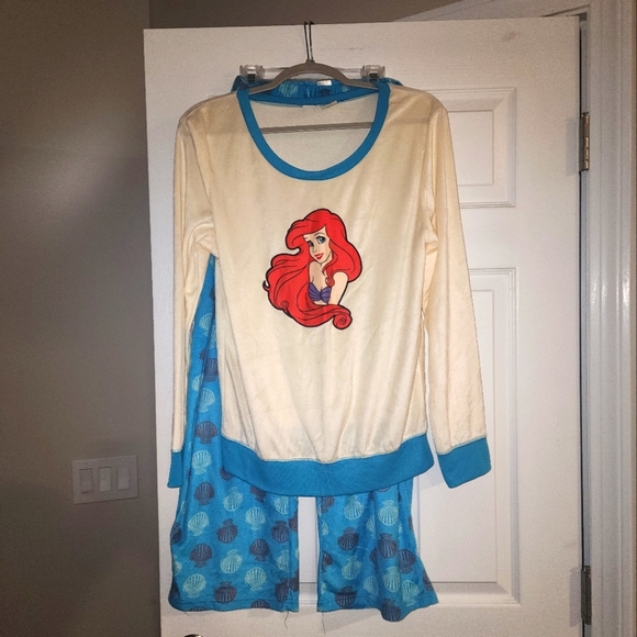 Disney | Intimates & Sleepwear | Ariel Disney Sleep Set Womens Xl ...